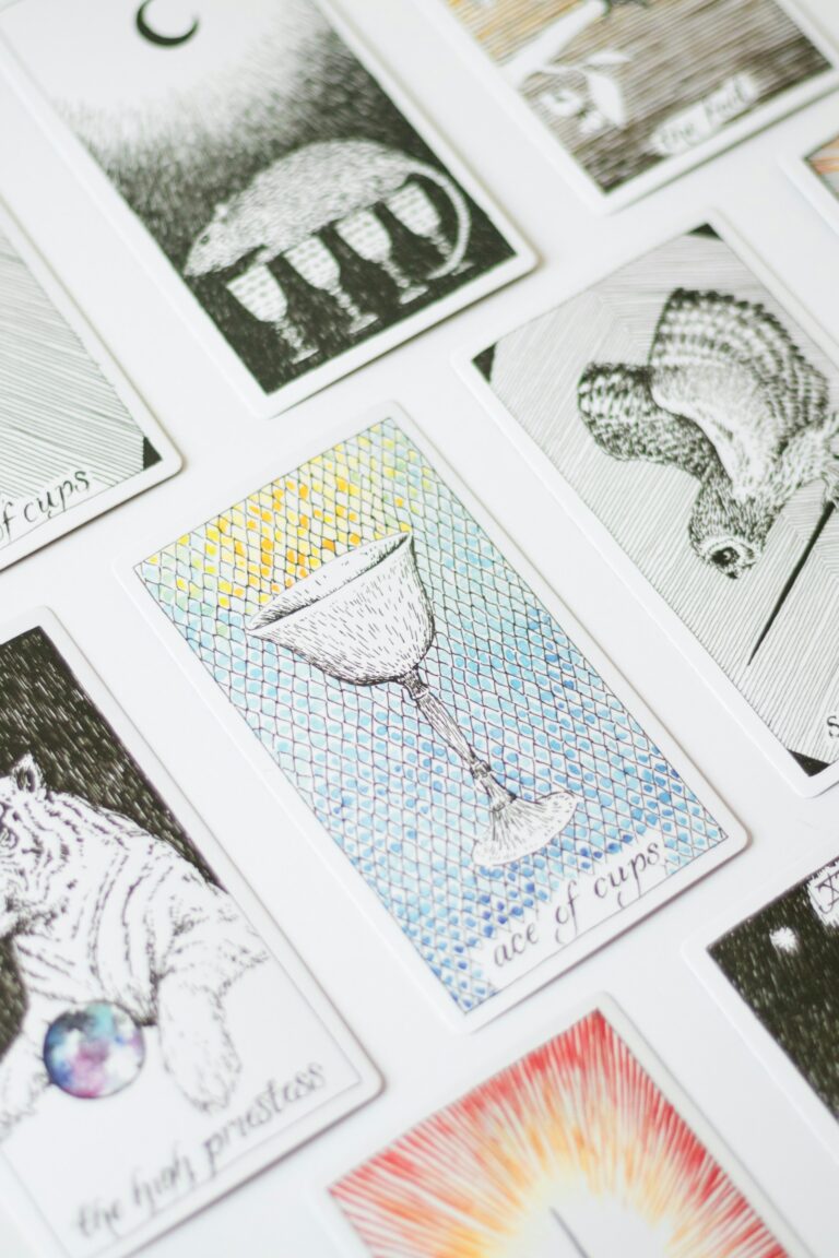 6 Card Tarot Spread Guide: Interpretations, Layouts & Meaning - TAROCA ...